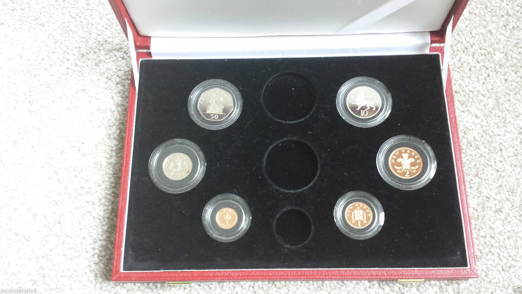 QE2 UK COMMEMORATIVE PROOF COIN COLLECTION 1981 BOX & BASE METAL COINS ...